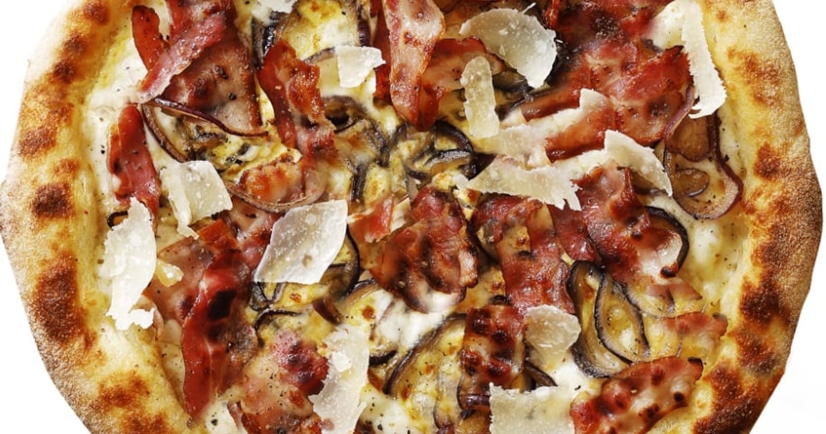 360 Pizza Carbonara