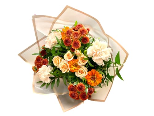 Nusy Flower Peach coloured bouquet